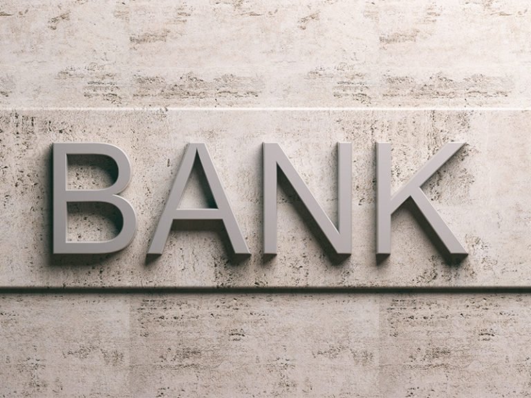TYPES OF SERVICES OFFERED BY BANK S TO CUSTOMERS AND INVESTORS ...