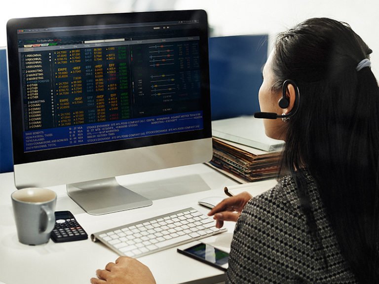 Understanding Foreign Exchange Dealing Room Operations: Structure ...